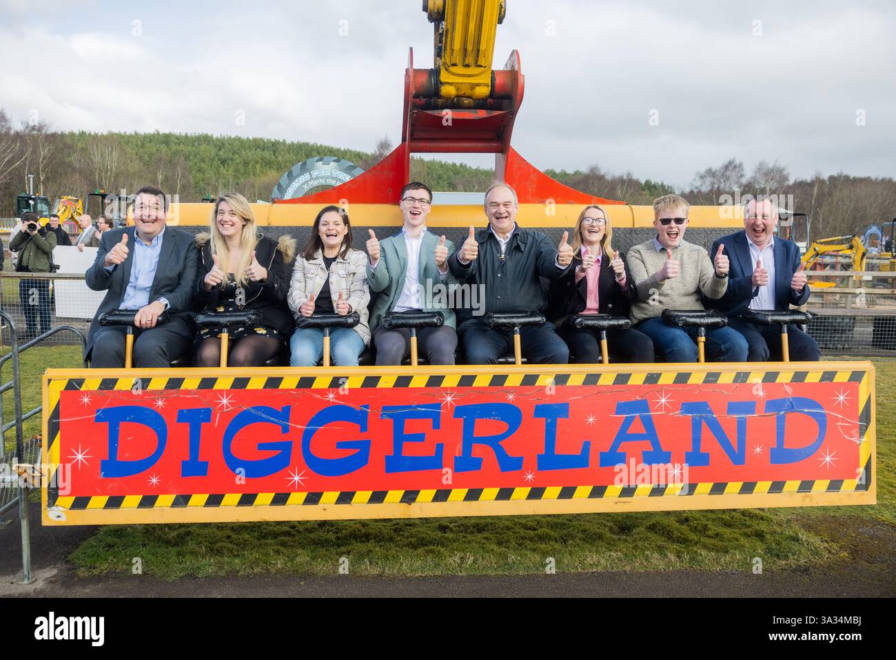 Durham, UK. 14 MAR, 2025. Ed Davey poses for pics on Komatsu PC210LC excavator "Spindizzy" as ...