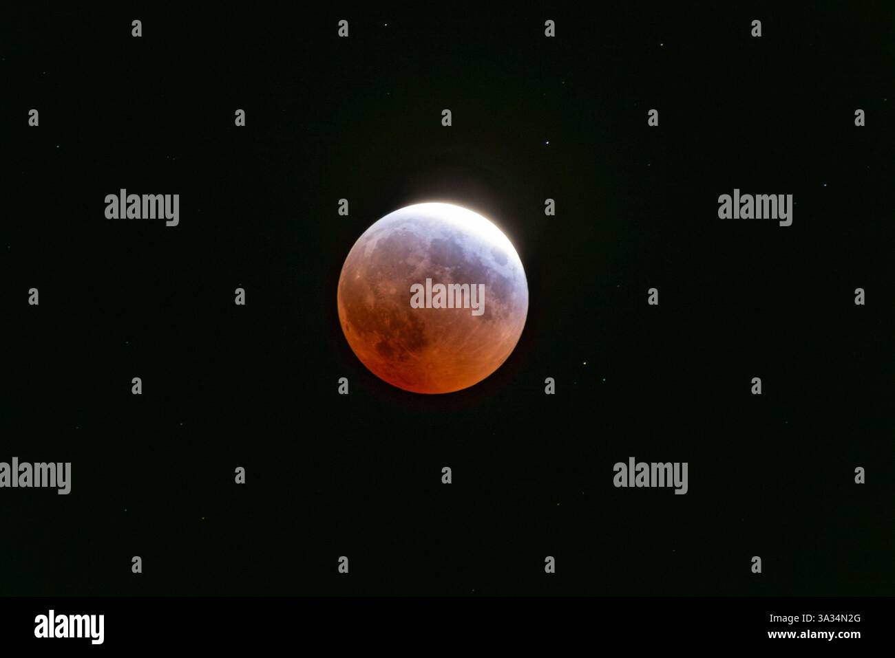 2025 moon hi-res stock photography and images - Alamy