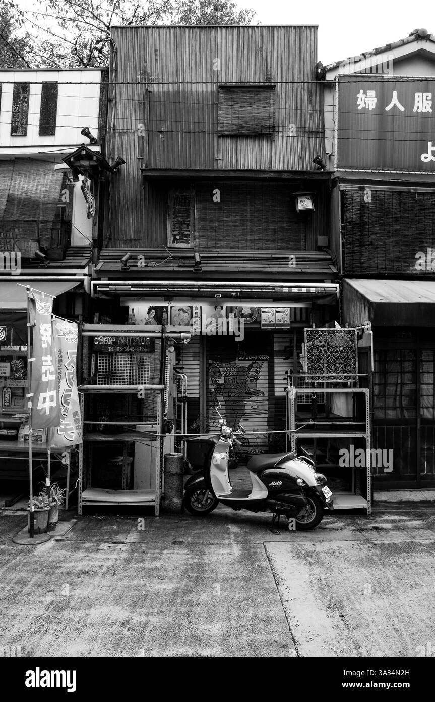 Aesthetic decay hi-res stock photography and images - Alamy