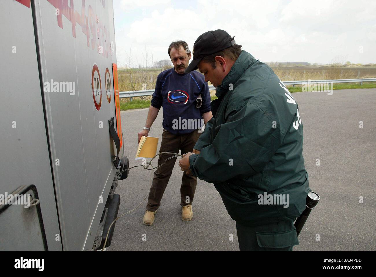 Apr 09, 2004; Artand, HUNGARY; Pictured: Hungarian customs agents check ...