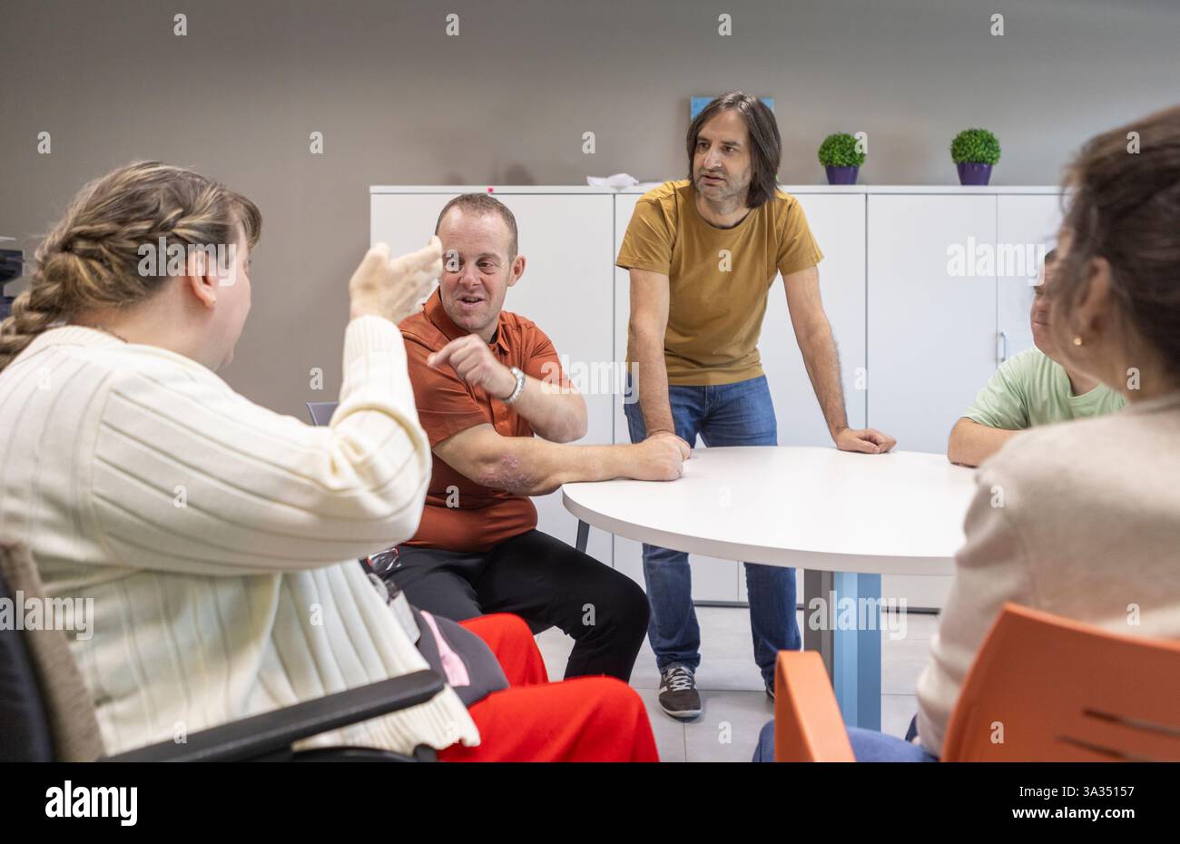 People mental disabilities engage in hi-res stock photography and images - Alamy