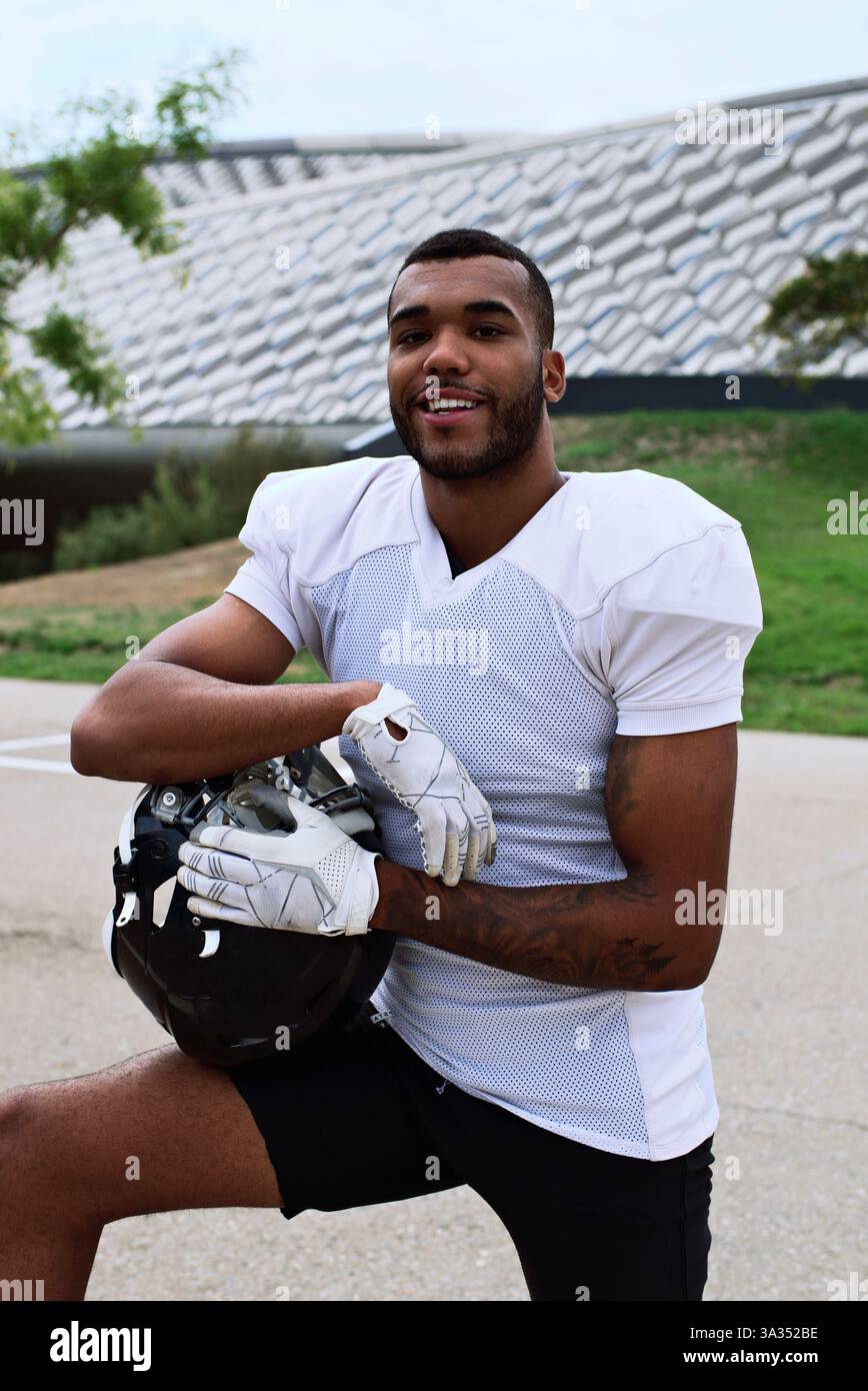 American football player poses on hi-res stock photography and images ...