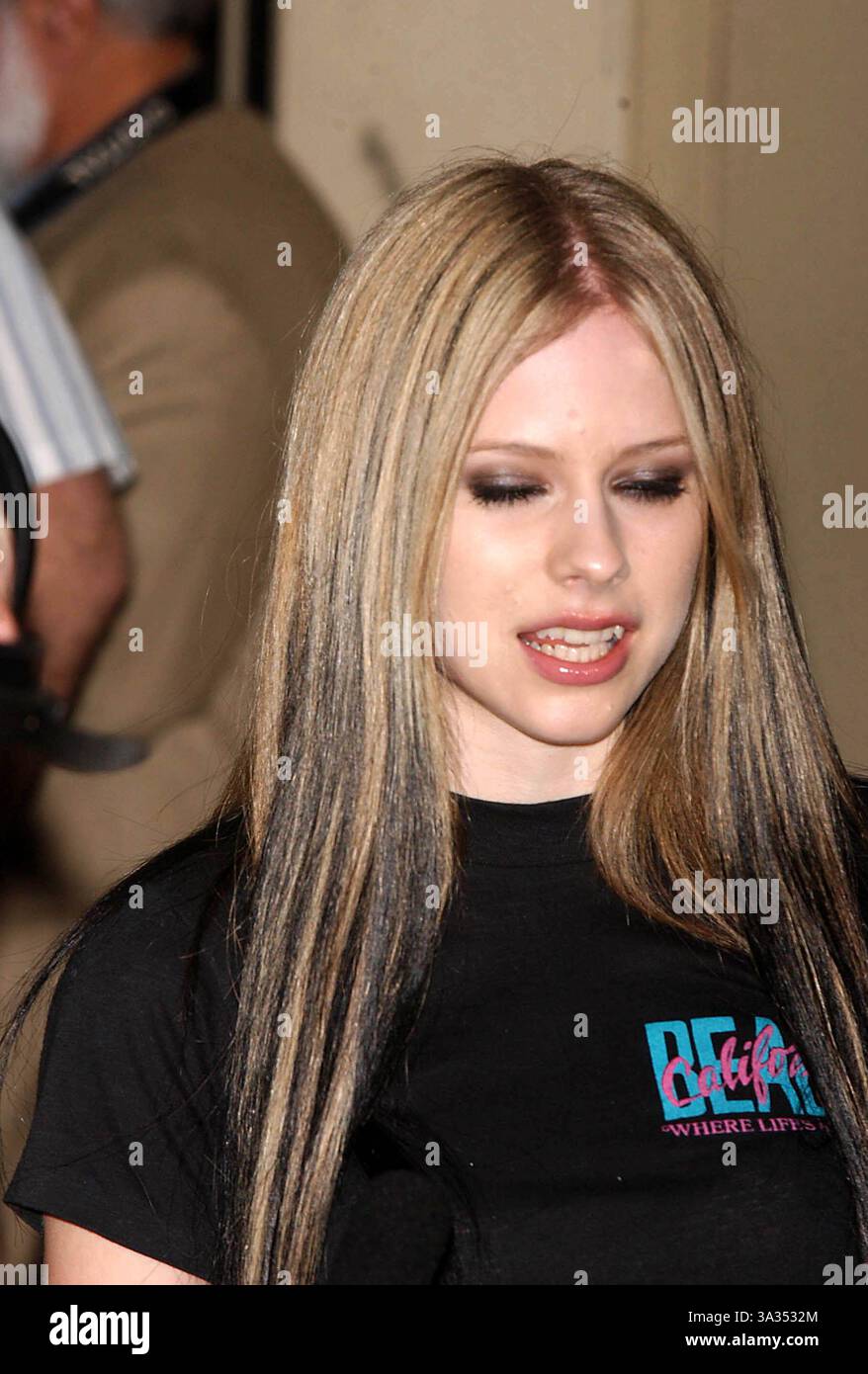 May 27, 2004 - K37581AR.COSMOGIRL! MAGAZINE PRESENTS: AVRIL LAVIGNE CD LAUNCH ''UNDER MY SKIN ...