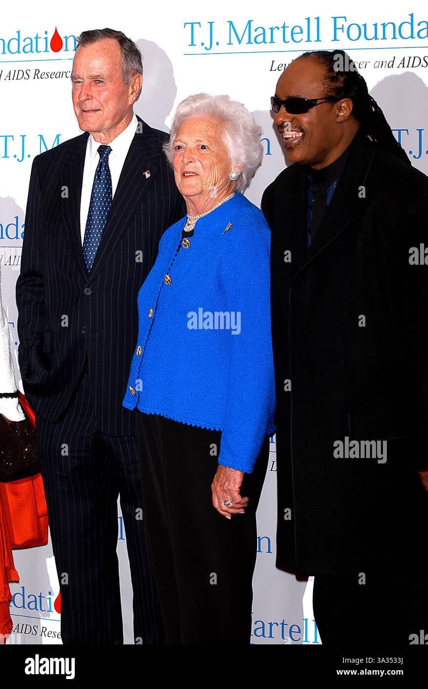 May 27, 2004 - K37579AR.THE 29TH ANNUAL T.J. MARTELL FOUNDATION AWARD ...