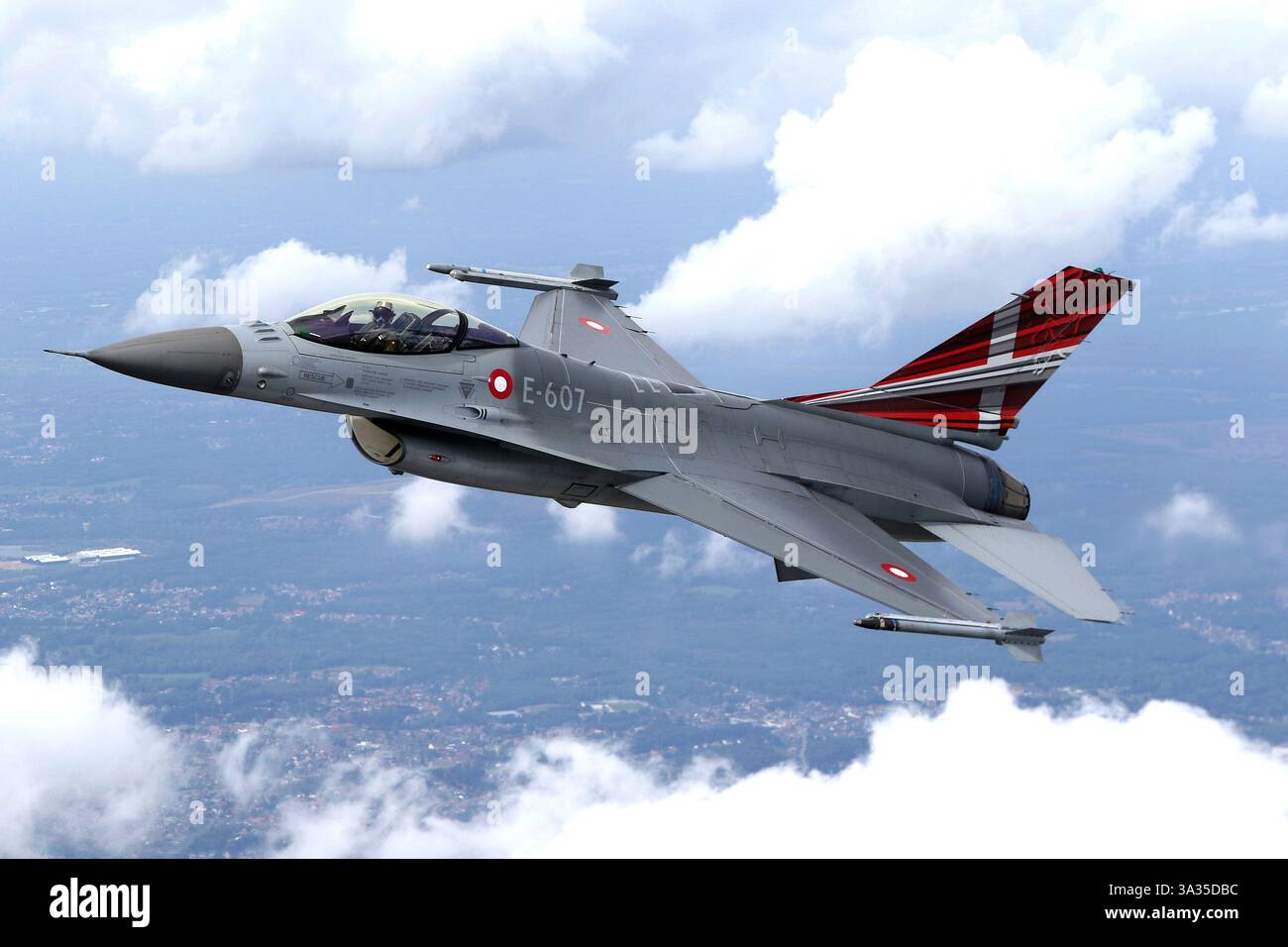 The Royal Danish Air Force General Dynamics F-16AM Fighting Falcon, Reg ...