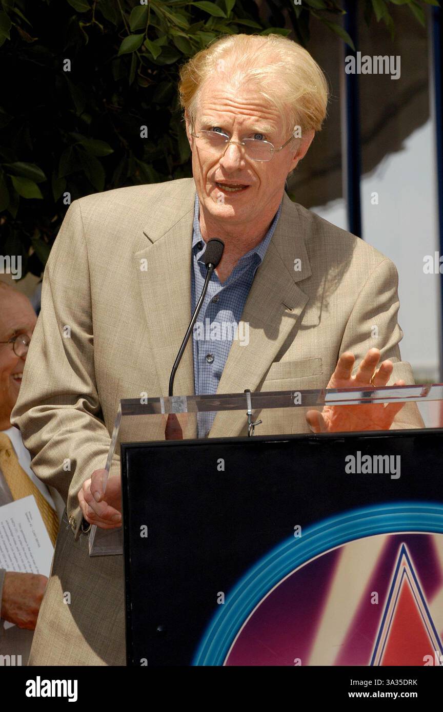 Aug. 12, 2004 - Hollywood, CALIFORNIA, USA - K38670FB.PENNY MARSHALL ...