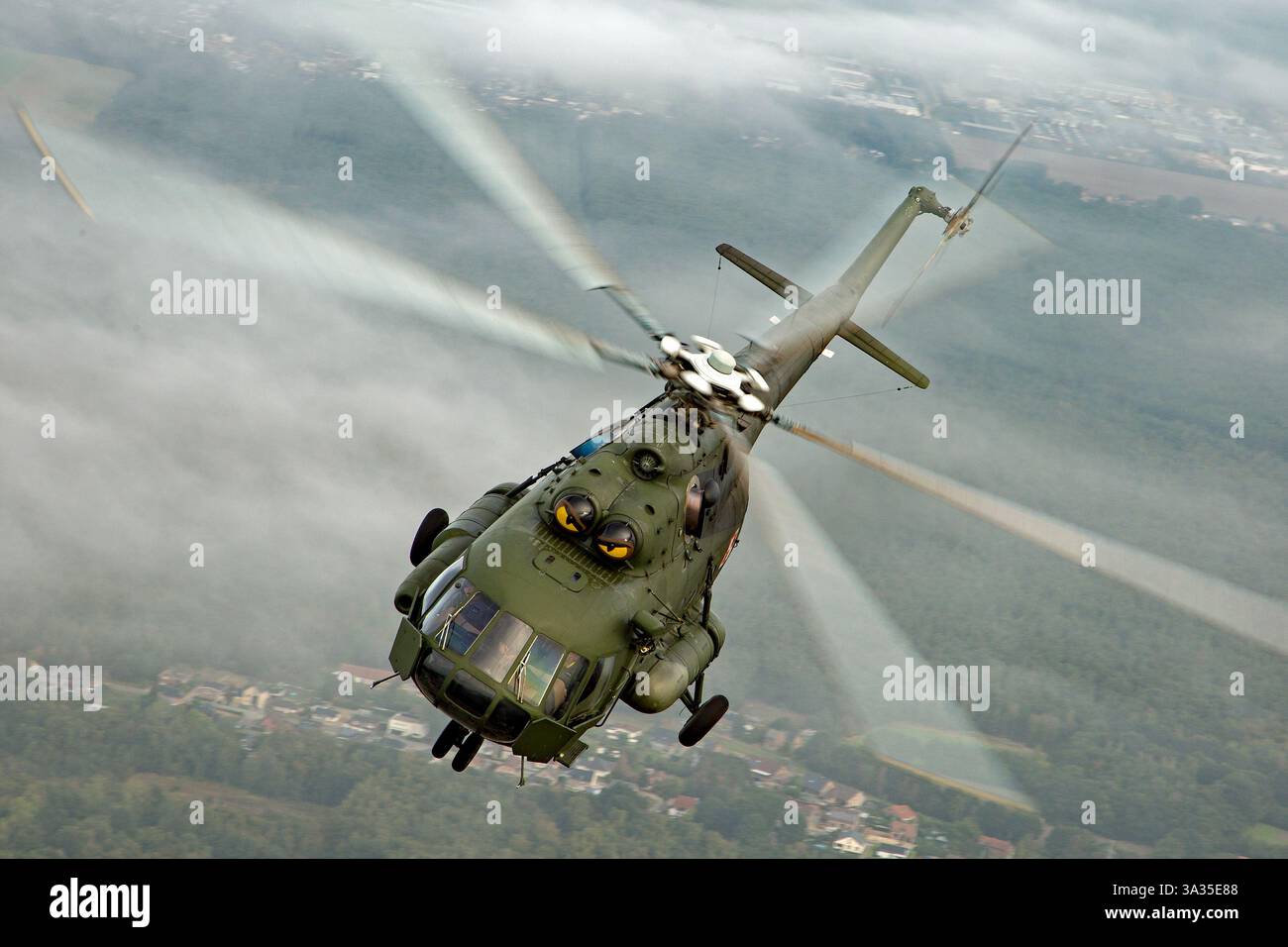 The Polish Army Mil Mi-8MT, Reg 6107, is a twin-engine helicopter used ...