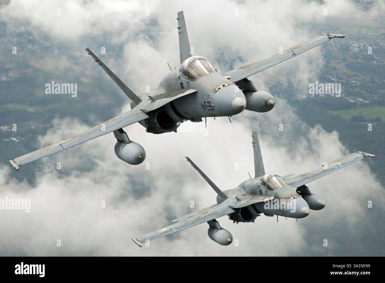 The Spanish Air Force McDonnell Douglas F/A-18A Hornets, Reg 15-30 and ...