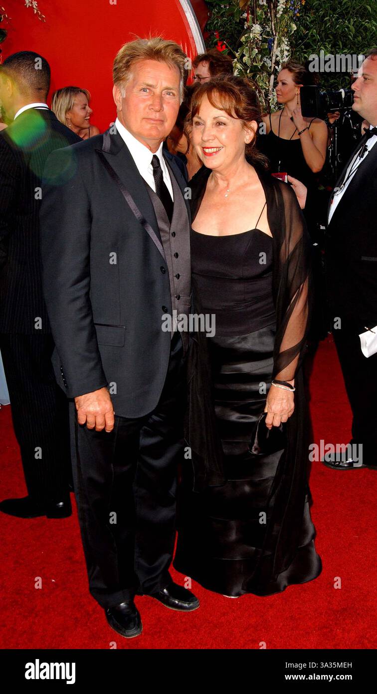 Sept. 20, 2004 - Downtown Los Angeles, CALIFORNIA, USA - K39424FB.56TH ...