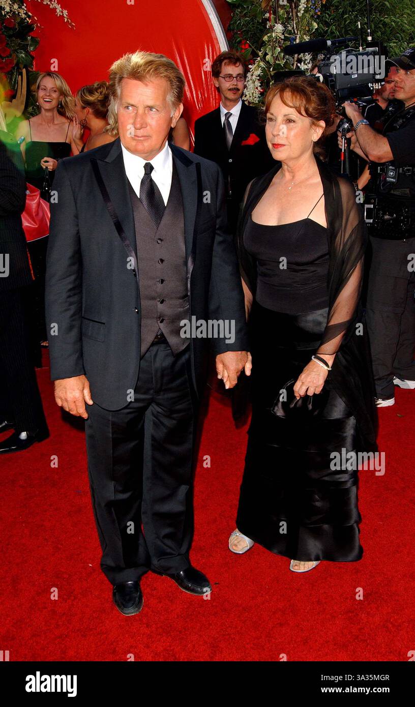 Sept. 20, 2004 - Downtown Los Angeles, CALIFORNIA, USA - K39424FB.56TH ...