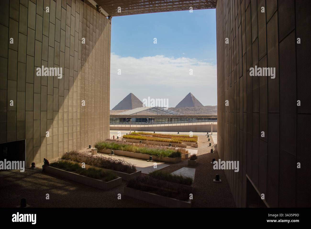 View relief museum ancient hi-res stock photography and images - Alamy