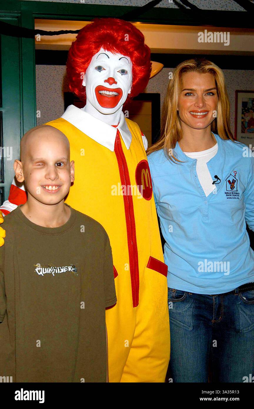 Oct. 5, 2004 - K39788AR.BROOKE SHIELDS IN HER NEW ROLE AS AMBASSADOR ...