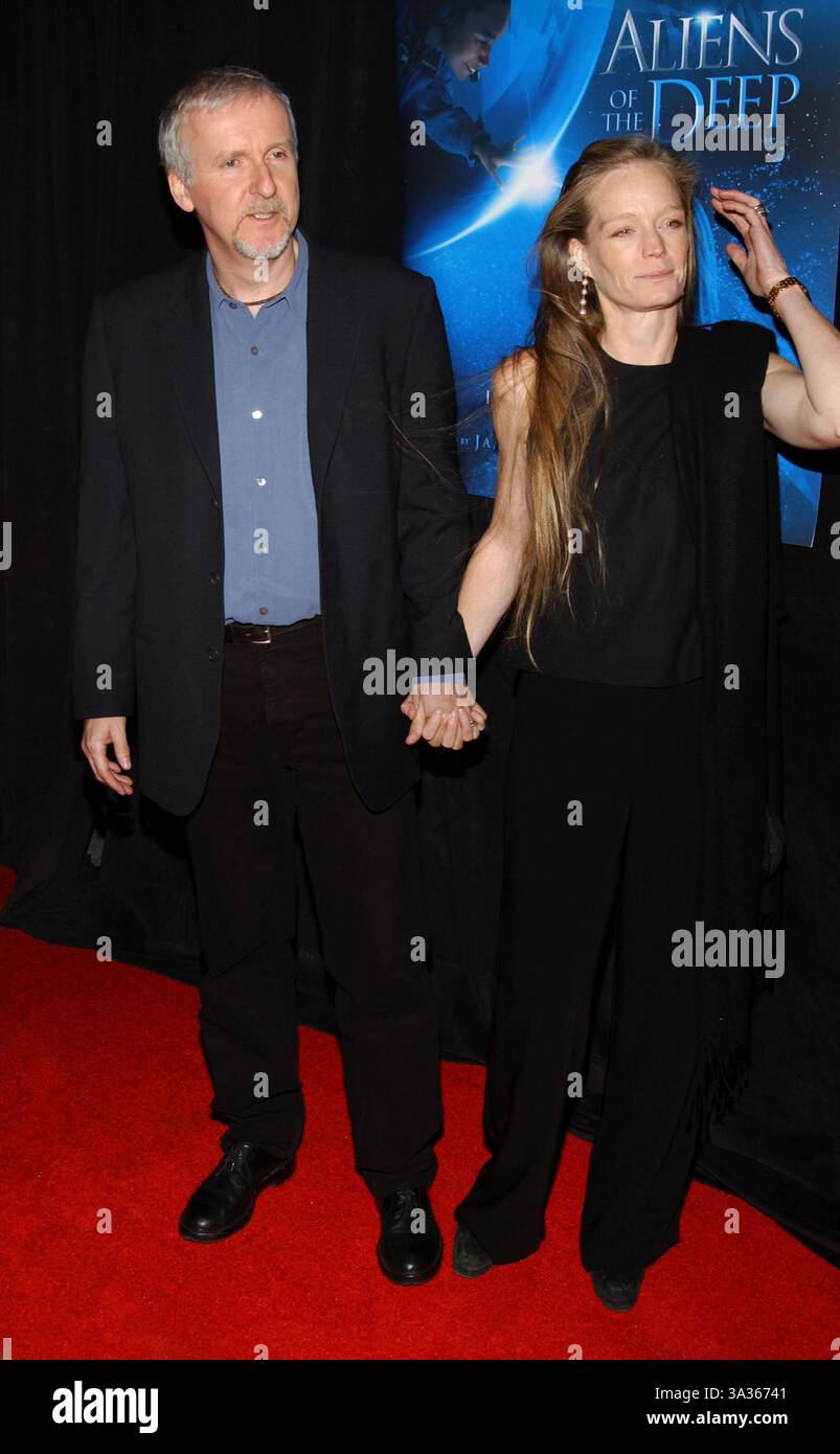 Jan. 20, 2005 - Los Angeles, CALIFORNIA - K41023FB.ALIENS OF THE DEEP ...