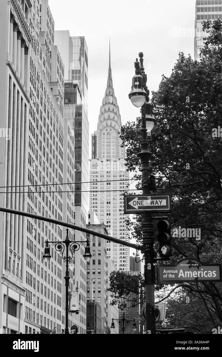 The empire of lights hi-res stock photography and images - Alamy