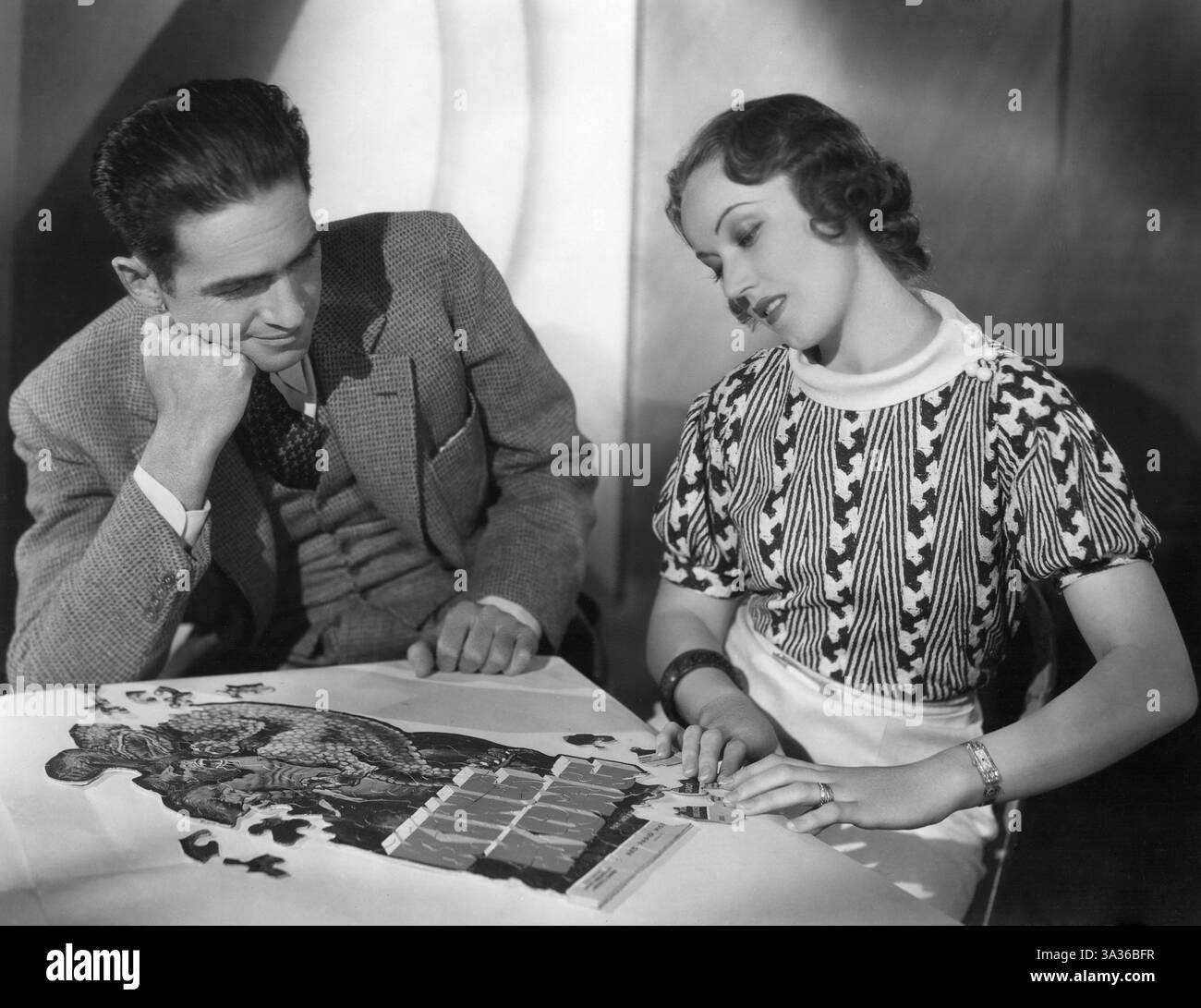 Feb. 16, 2005 - Director Ernest Schoedsack, Fay Wray Assembling the ...