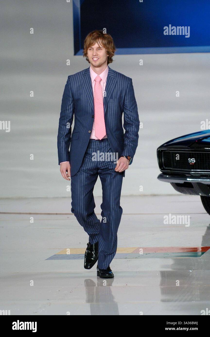 Feb. 21, 2005 - Hollywood, CALIFORNIA - K41793FB.4th ANNUAL GM TEN ...