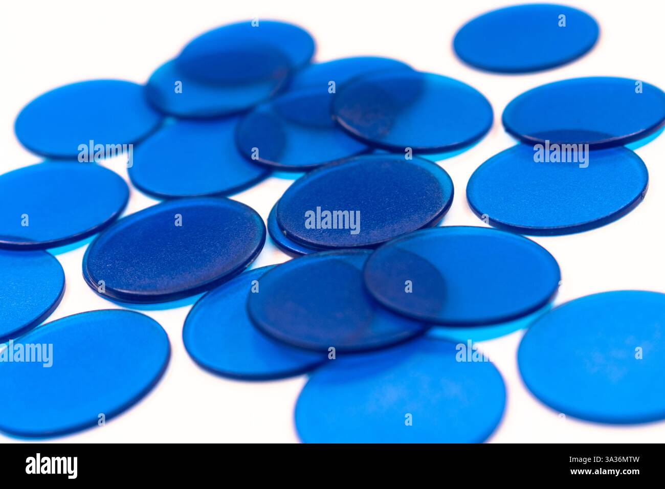 Bingo tokens hi-res stock photography and images - Alamy