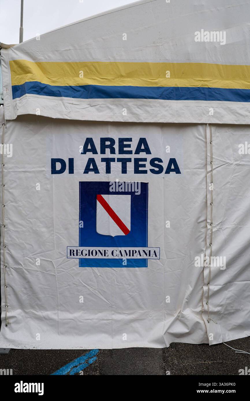 Areas affected by the earthquake between Bagnoli, Pozzuoli Naples 03/14 ...