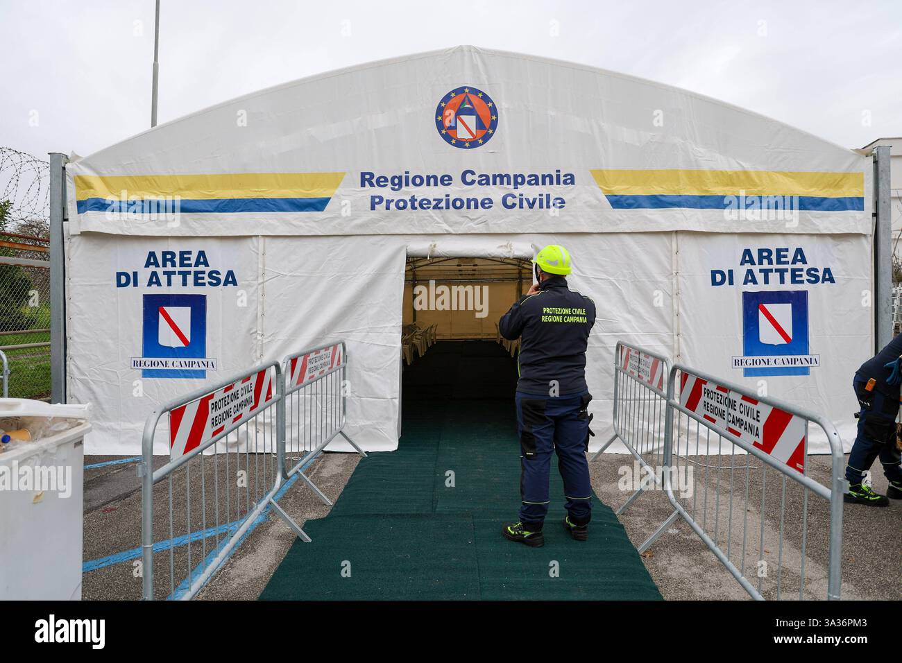 Areas affected by the earthquake between Bagnoli, Pozzuoli Naples 03/14 ...