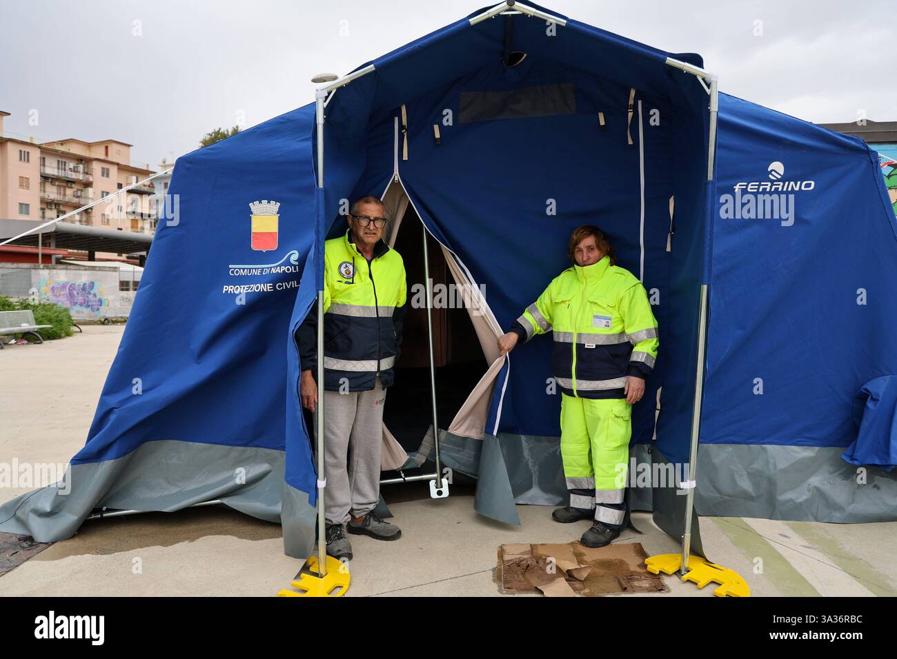 Areas affected by the earthquake between Bagnoli, Pozzuoli Naples 03/14 ...