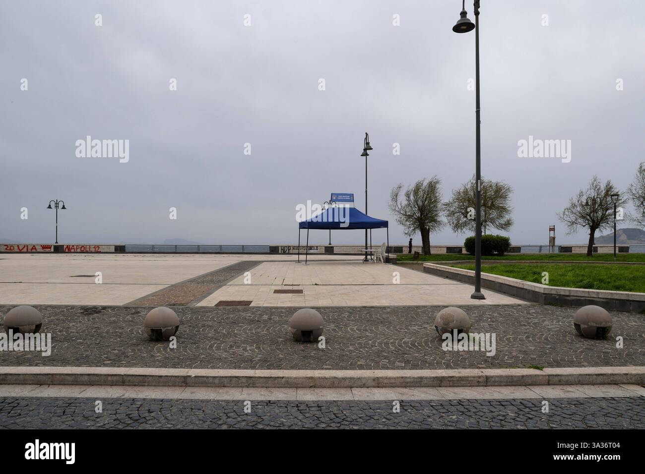 Areas affected by the earthquake between Bagnoli, Pozzuoli Naples 03/14 ...