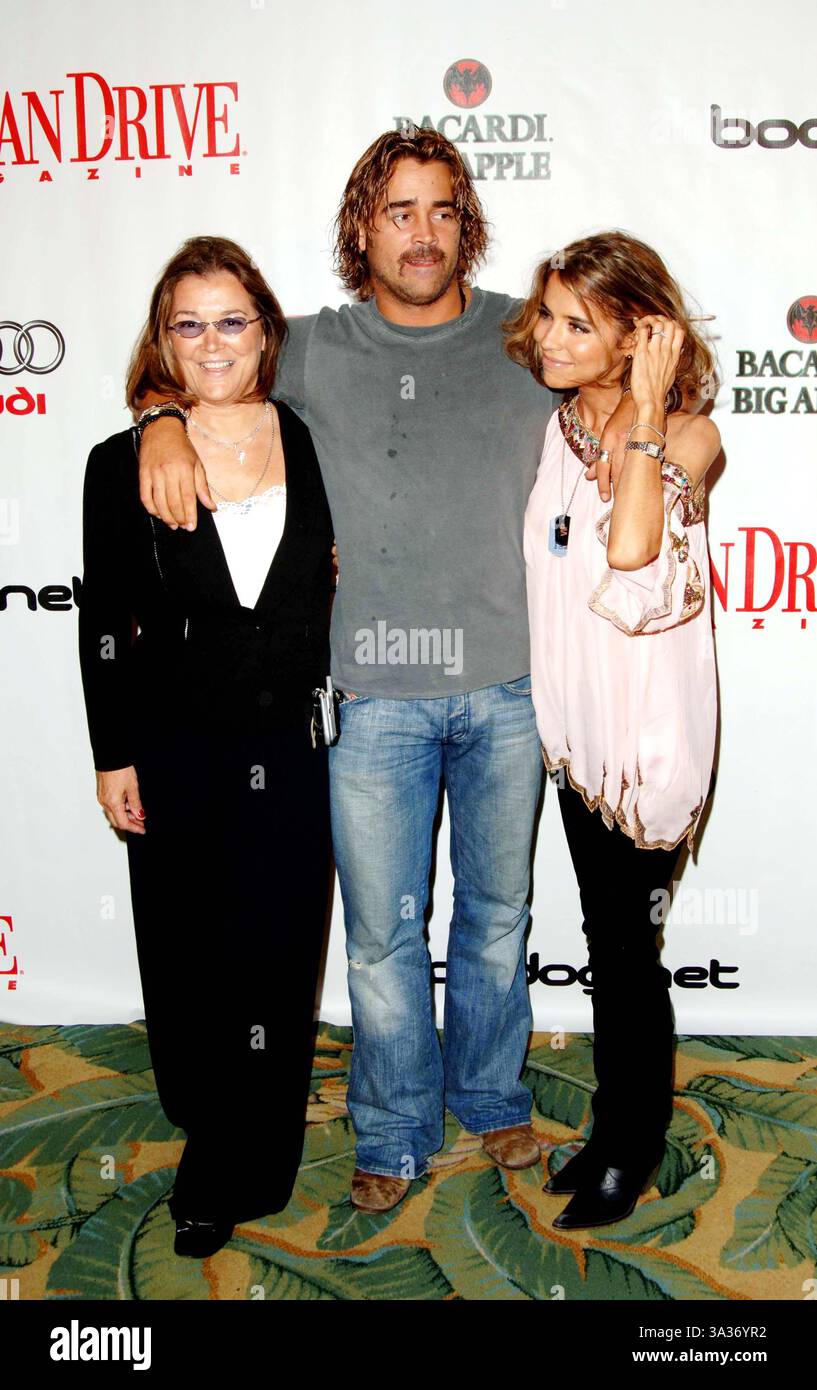 Colin farrell with sister hi-res stock photography and images - Alamy