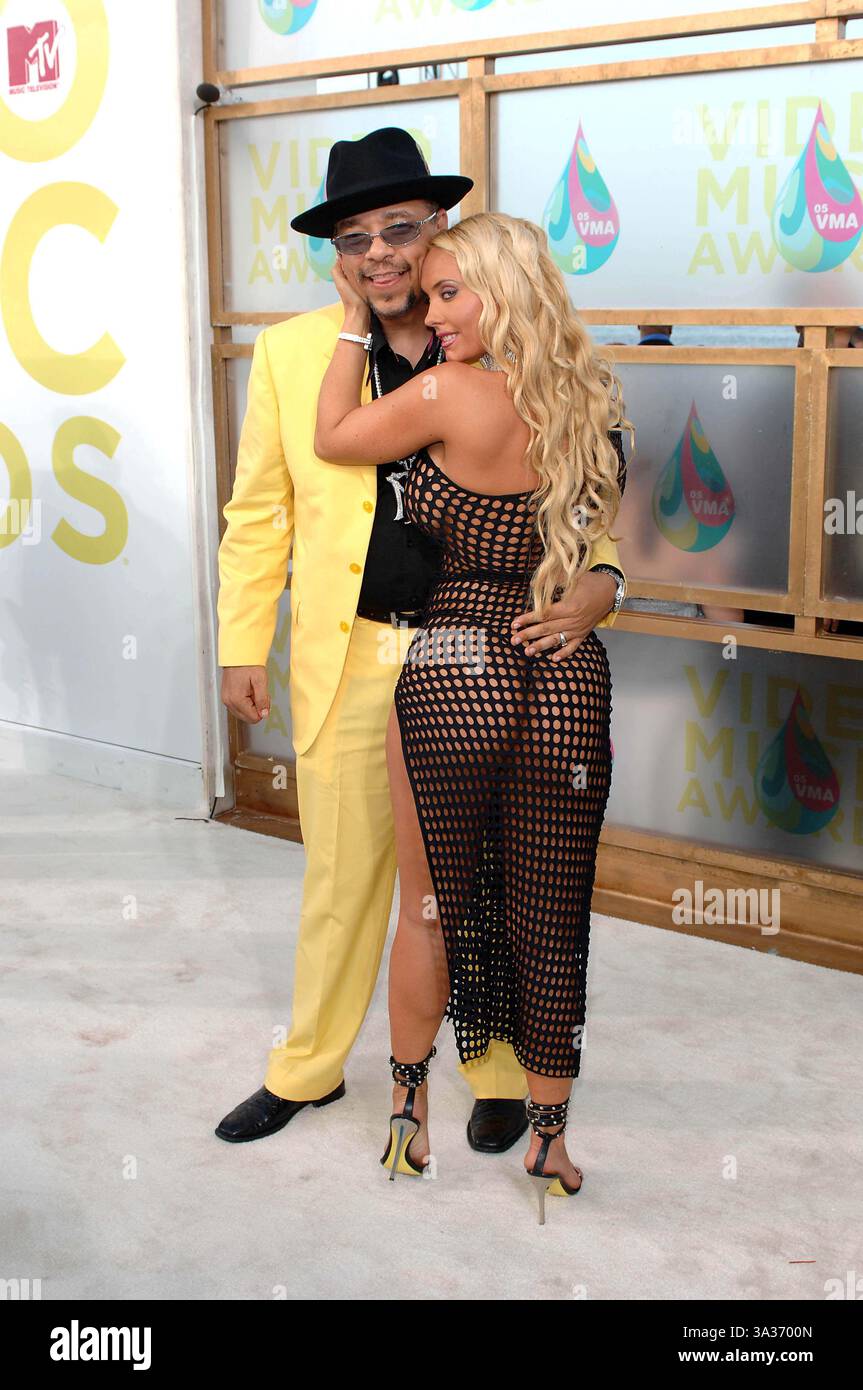 Aug. 28, 2005 - Miami, FLORIDA, USA - K44456FB.2005 MTV VIDEO MUSIC AWARDS, ARRIVALS AT THE ...