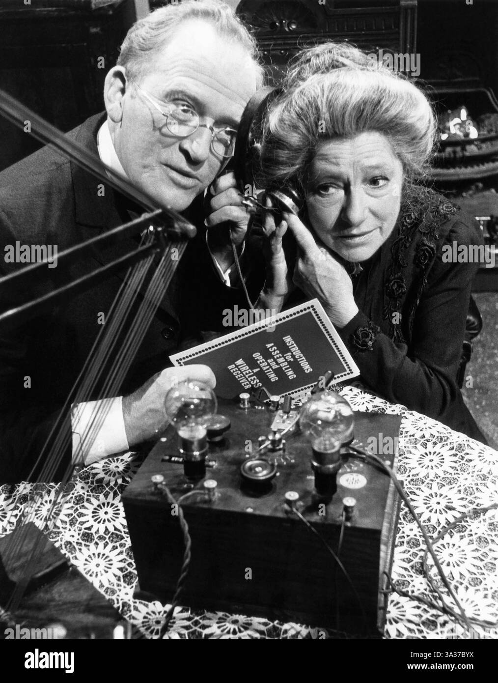 March 21, 2006 - Gordon Jackson, Angela Baddeley, on-set of the British ...