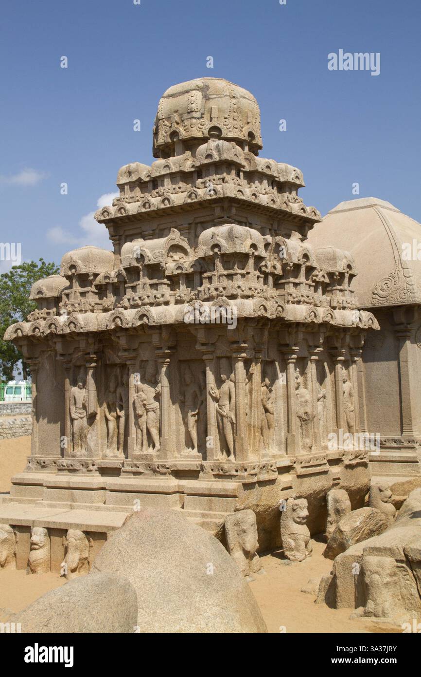 Dec. 30, 2010 - India - Arjuna Ratha (processional temple chariot ...
