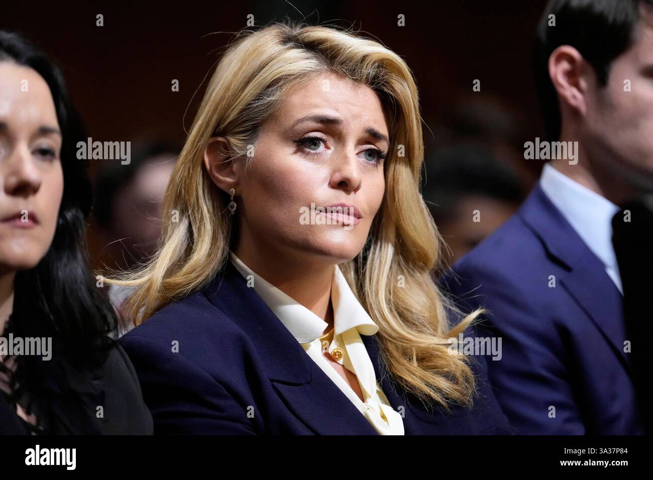 Daphne Oz watches as her father, Dr. Mehmet Oz, President Donald Trump ...