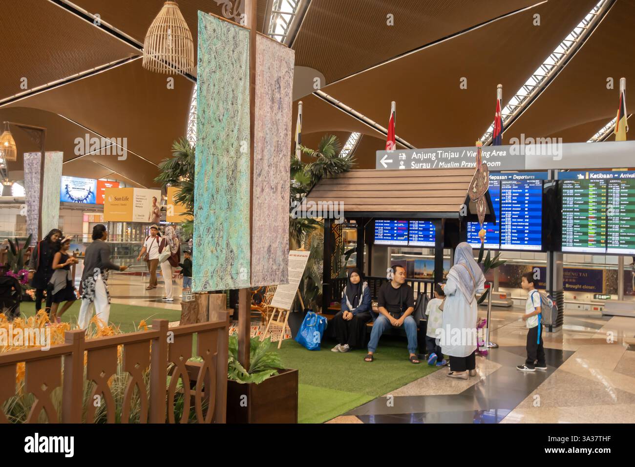 Kuala Lumpur International Airport (KLIA) in Malaysia,Terminal 1 ...