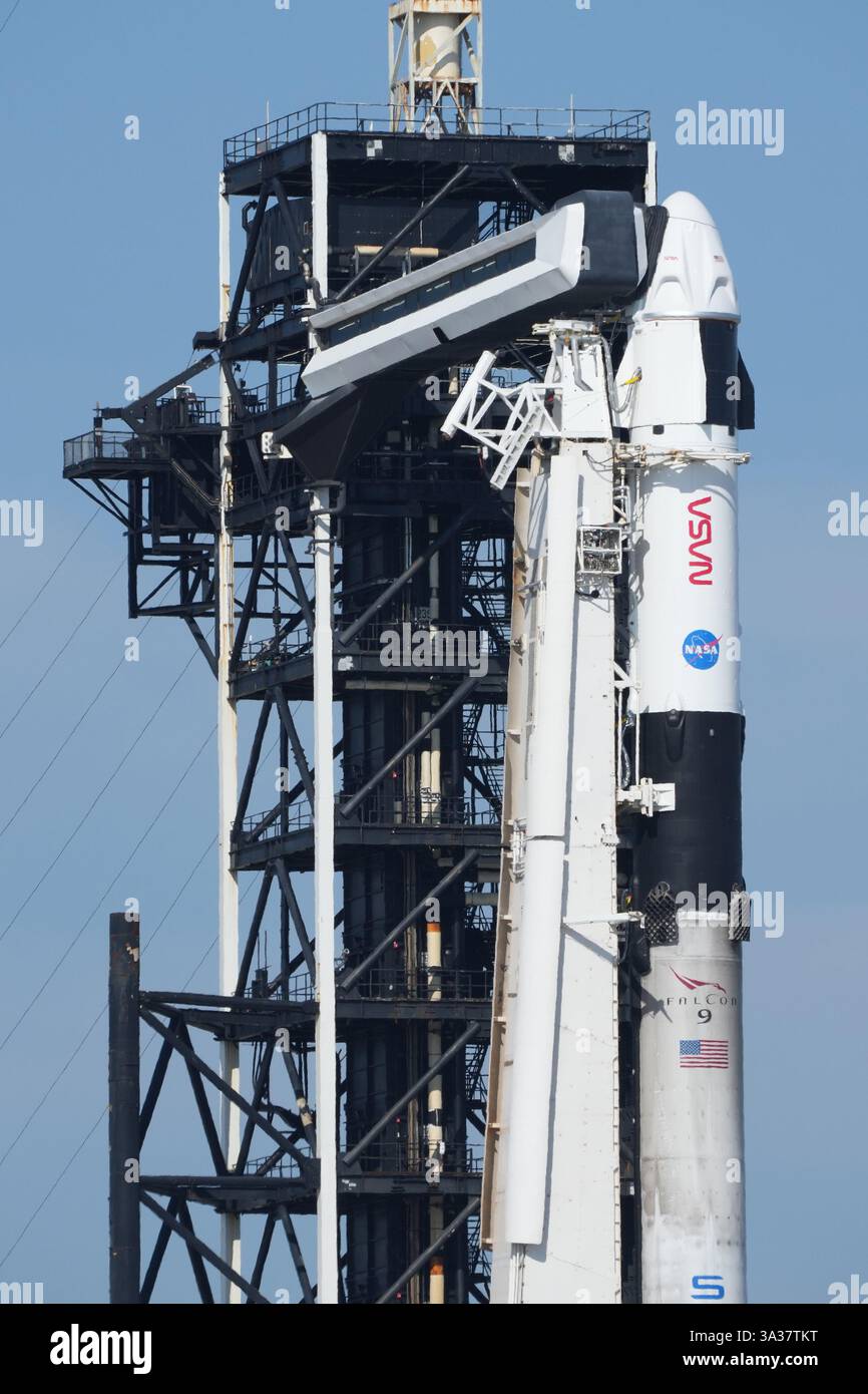 A SpaceX Falcon 9 rocket sits on Launch Complex-39A in preparation to ...