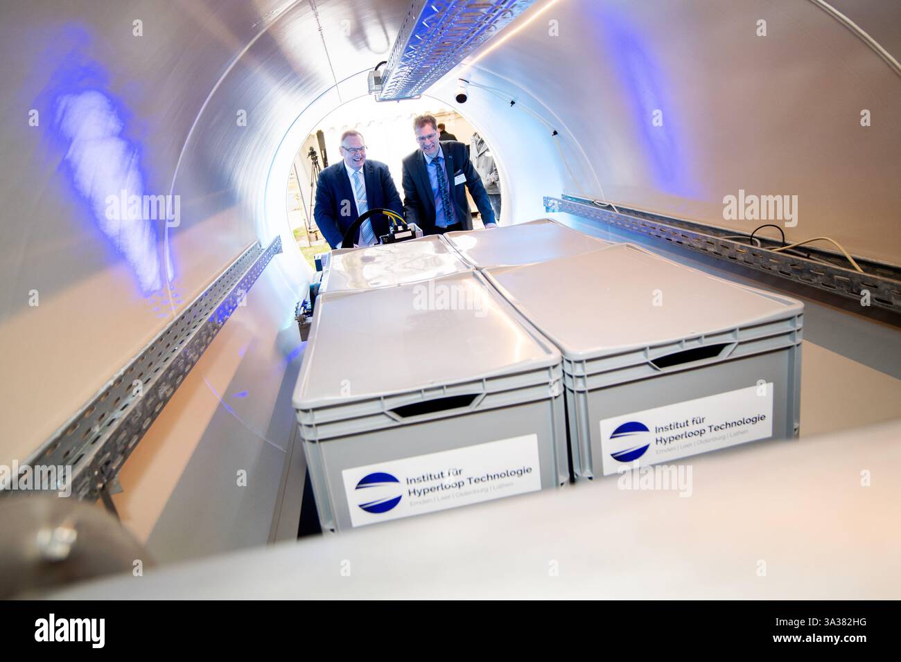 Emden, Germany. 14th Mar, 2025. Walter Neu (left) and Thomas Schüning ...