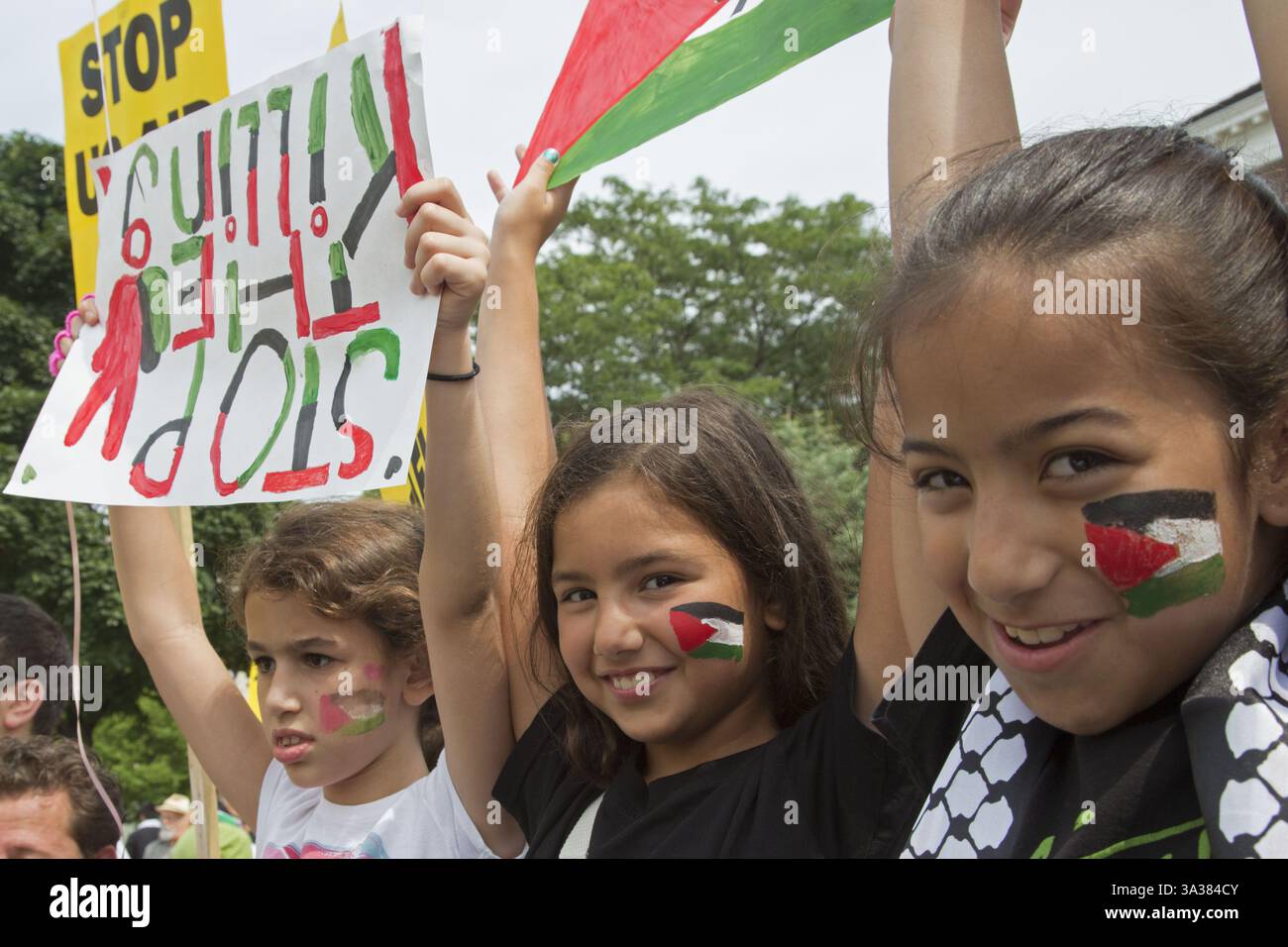 July 26, 2014 - Dearborn, Michigan, U.S. - Dearborn, Michigan - Arab ...