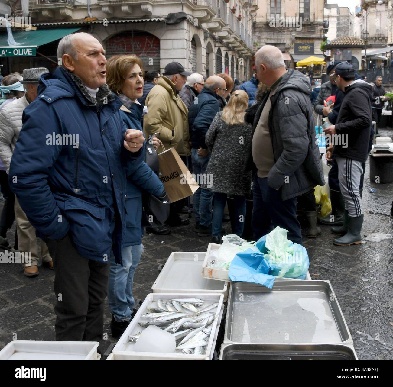 Catania, USA. 1st Mar, 2025. Catania's fish market is lively on ...