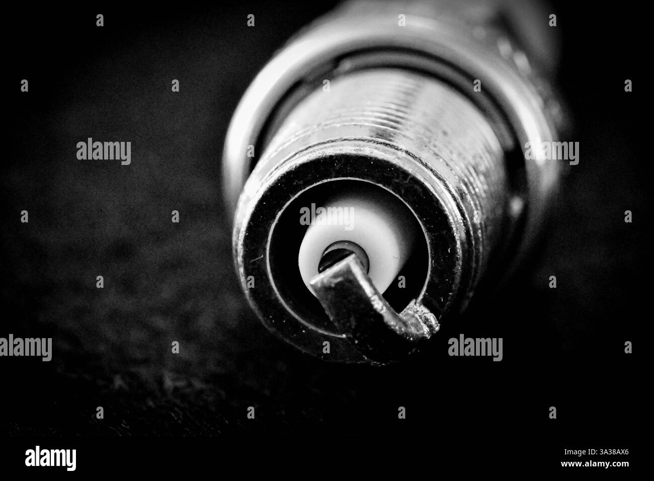 new spark plug Stock Photo - Alamy