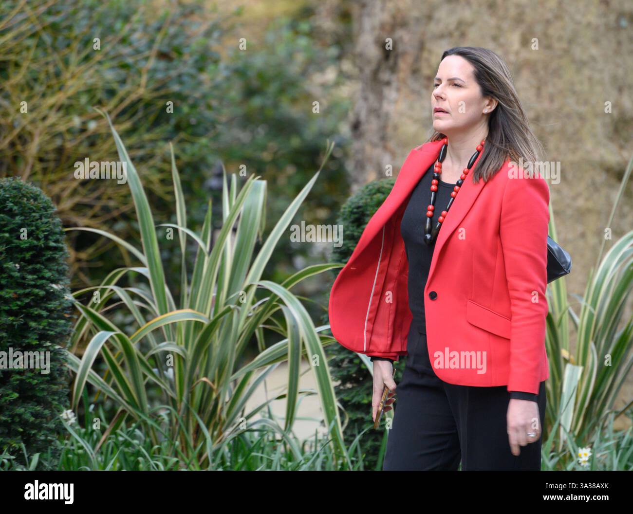Melanie Ward MP (Lab: Cowdenbeath and Kirkcaldy) in Downing Street for ...