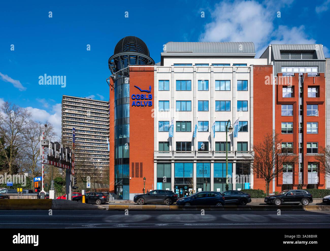 Headquarters of the ACLVB CGSLB, the liberal unions at the plenary ...