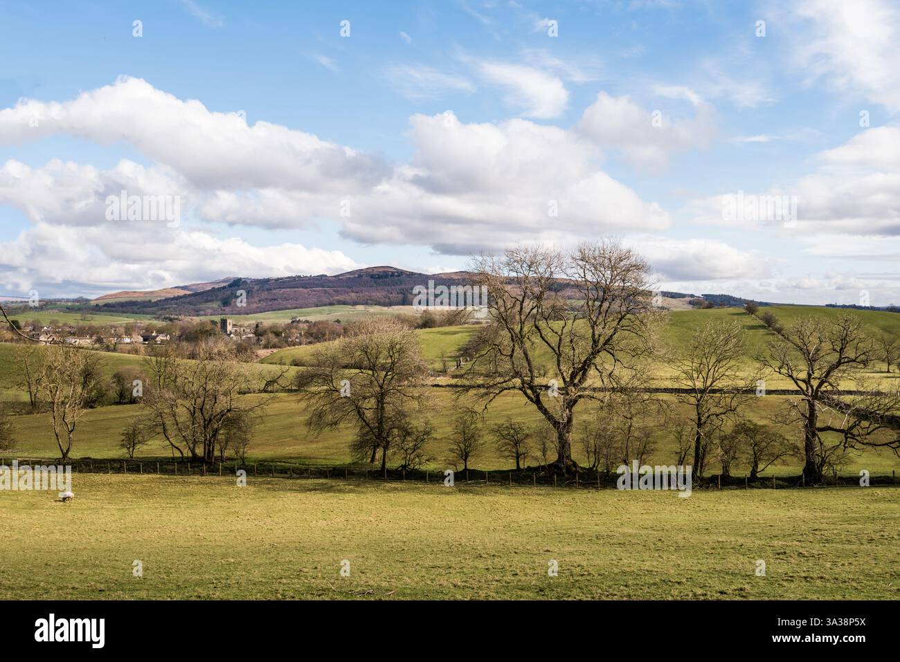 Looking across from the Pennine way footpath gives views towards ...
