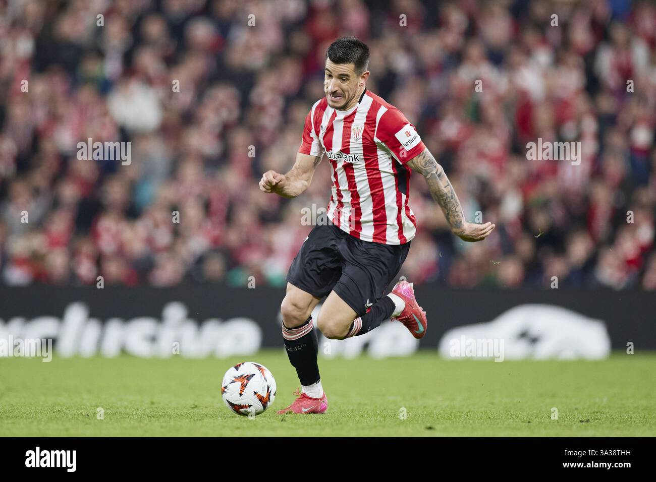 Yuri Berchiche of Athletic Club during the UEFA Europa League, Round of ...