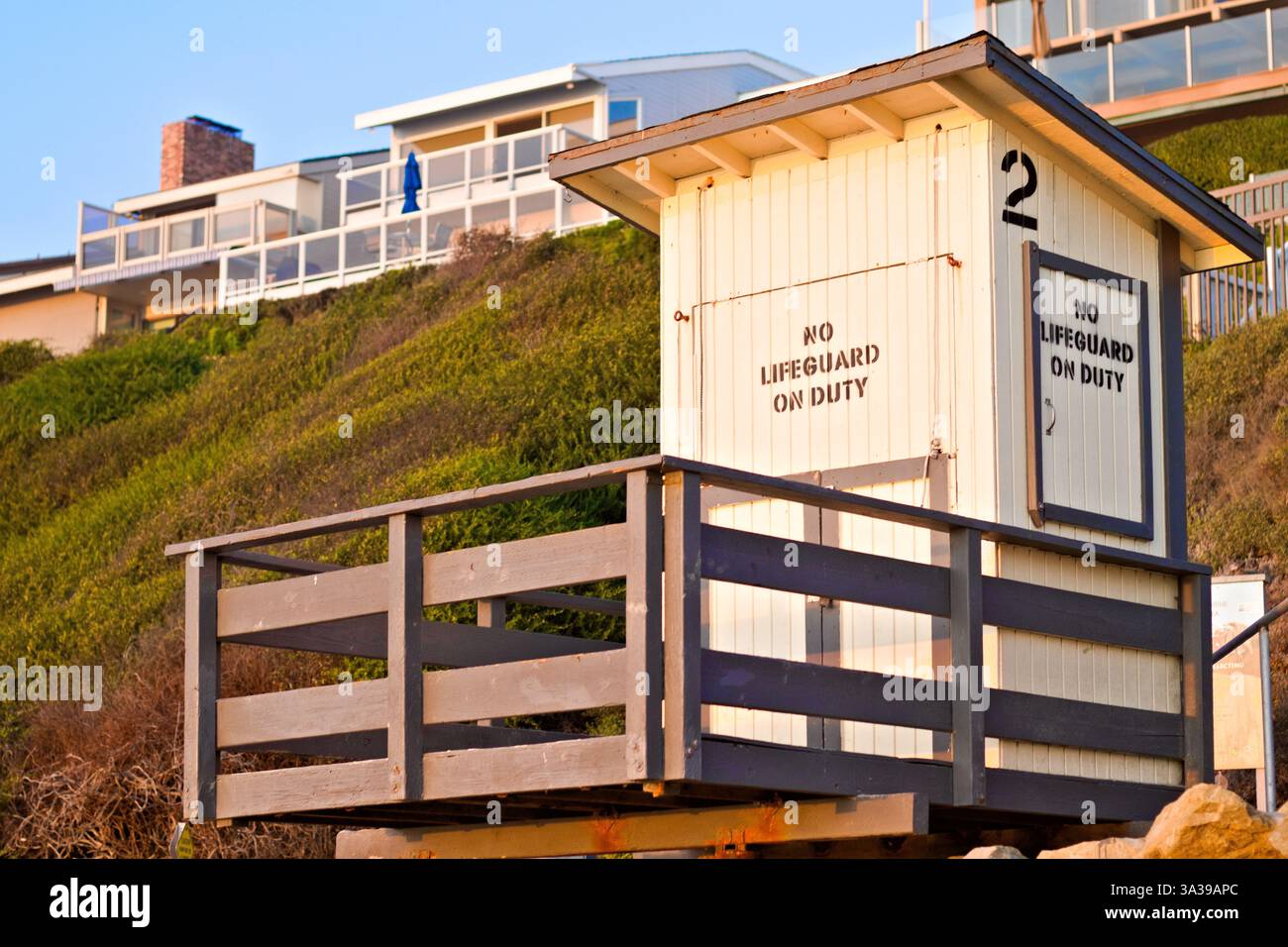 lifeguard tower at Dana Strands Beach Stock Photo - Alamy
