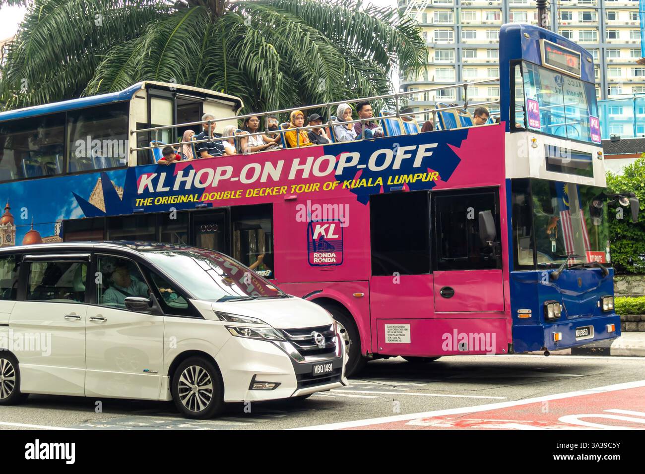 KL Hop-On Hop-Off bus, a double-decker tour bus service in Kuala Lumpur ...