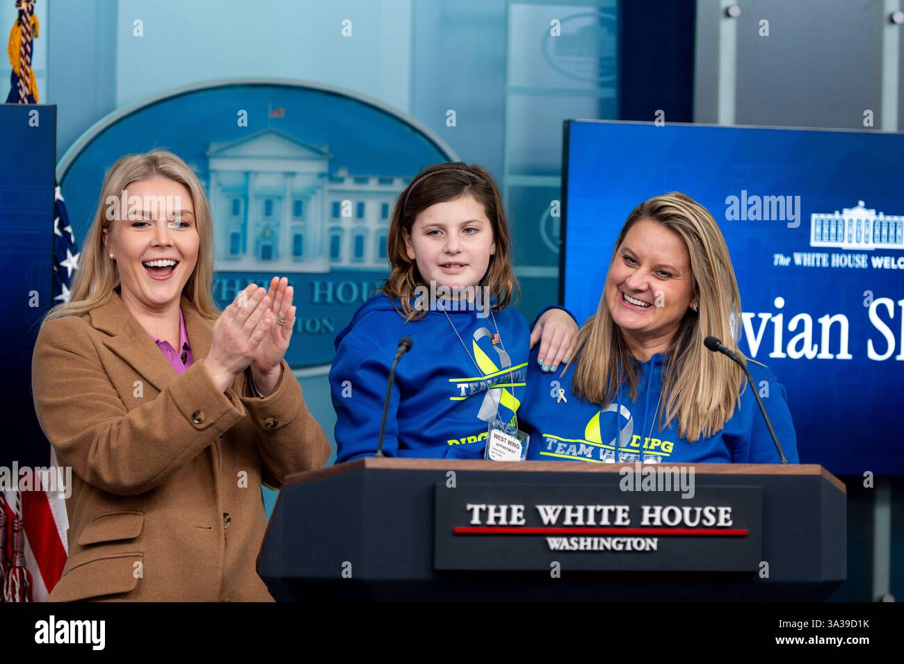 White House press secretary Karoline Leavitt, left, welcomes Vivian ...