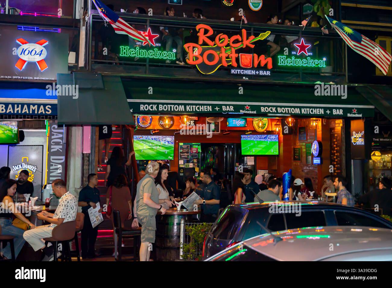 Rock Bottom Changkat, a bar and restaurant in Bukit Bintang, Kuala ...