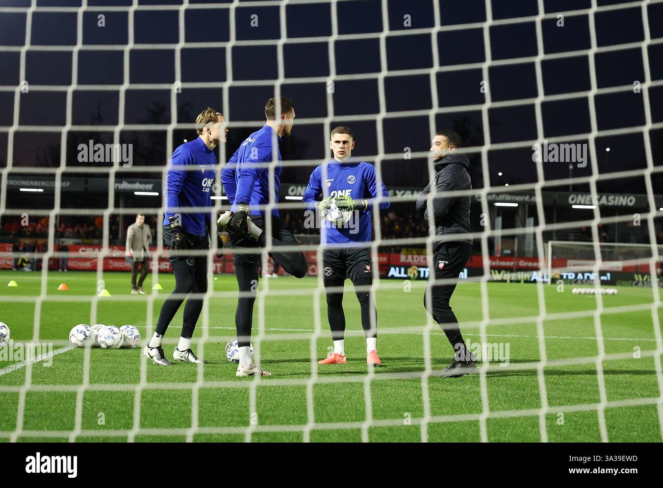 Almere, Netherlands. 14th Mar, 2025. ALMERE, 14-03-2025, Yanmar Stadium ...