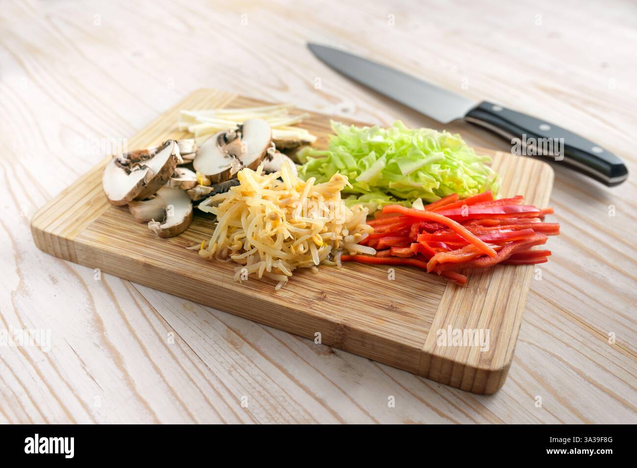 How to cut the vegetables into julienne strips hi-res stock photography ...