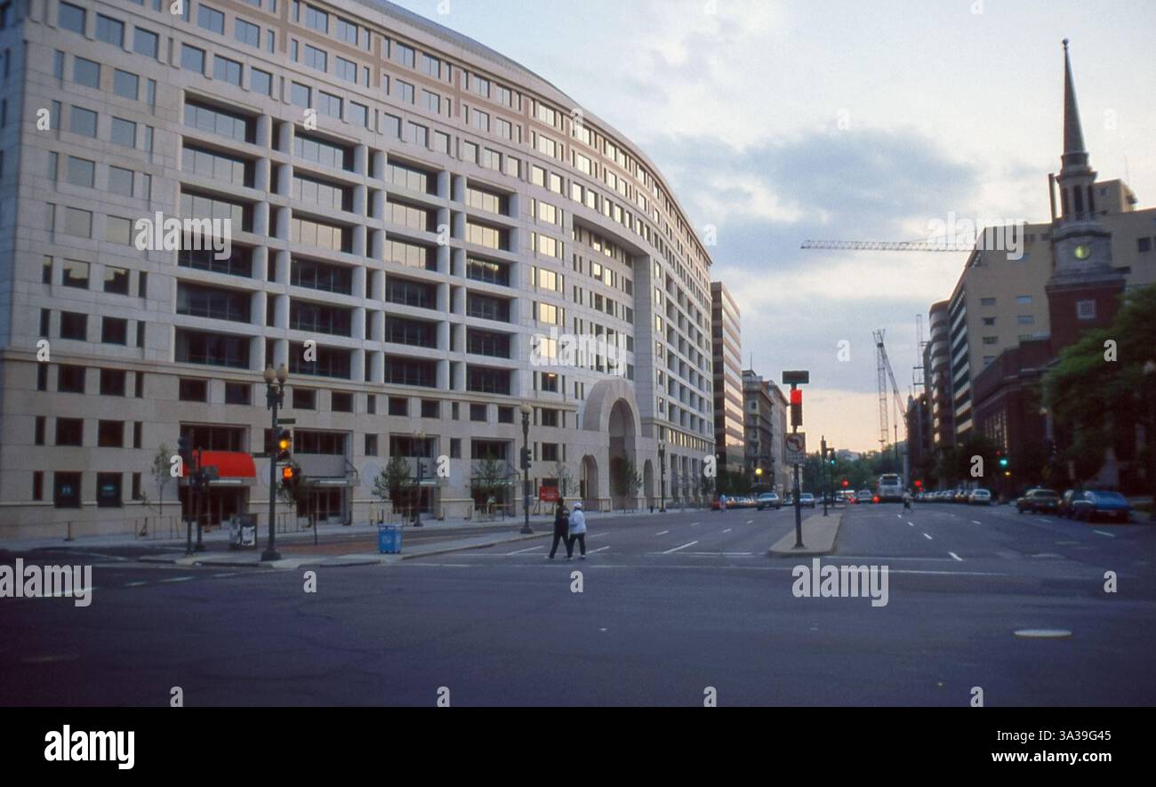 Inter-American Development Bank headquarters monumental building ...