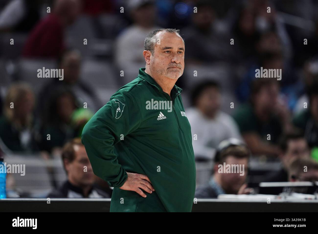 South Florida head coach Jose Fernandez watches play against Rice ...