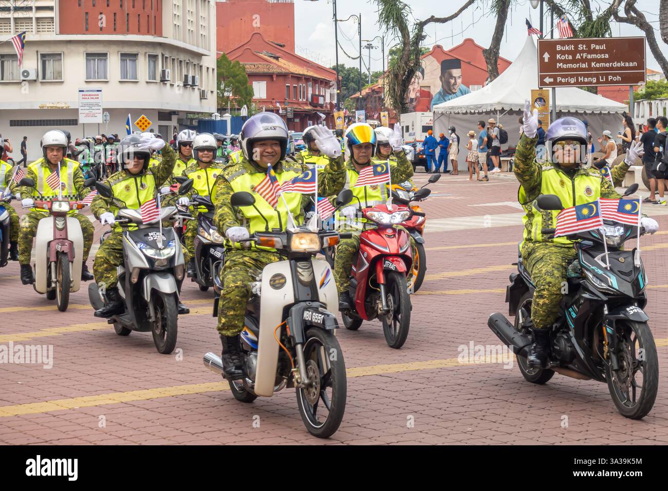 procession of traffic police officers on motorcycles, National Day ...