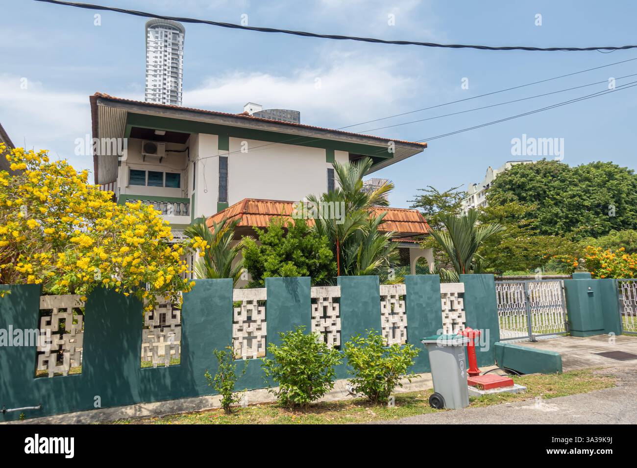 Gated house, traditional architecture, Jalan Ujong Pasir, Melaka ...